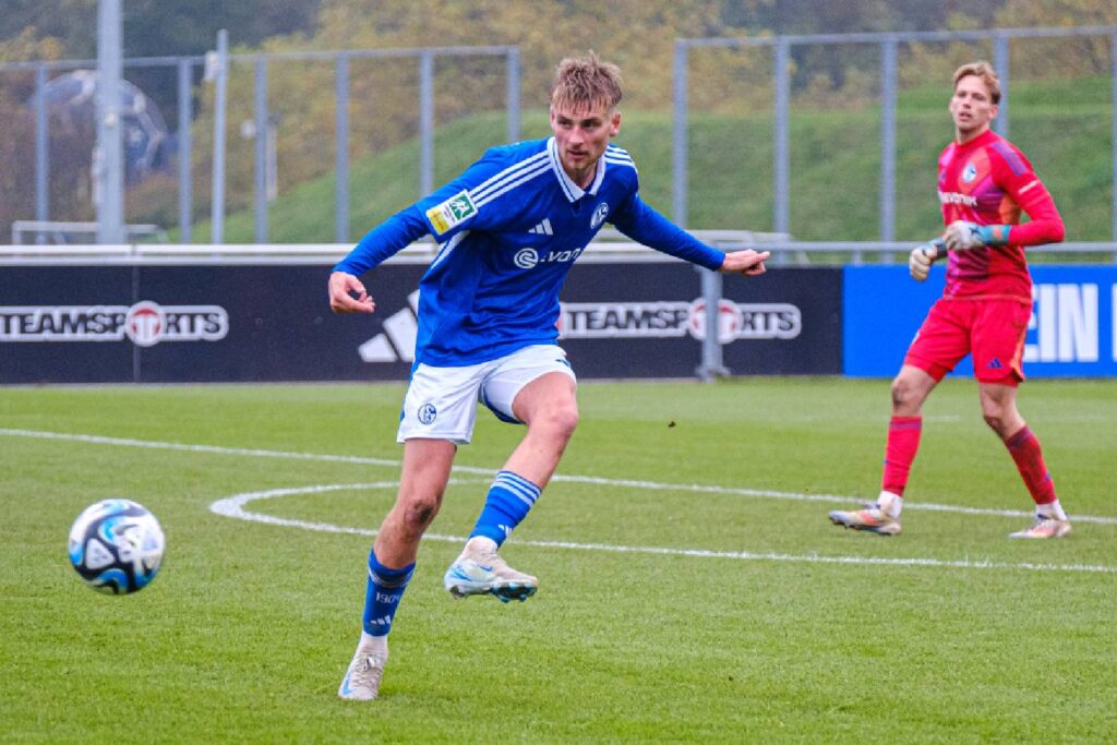 „Ein bisschen mehr Glück...“: U23-Neuzugang Phil Kemper über seine ...