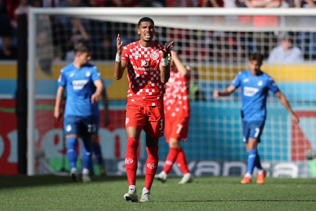 Die Suche nach dem Abwehr-Chef: Hat Schalke 04 Chancen auf Jenz-Deal?