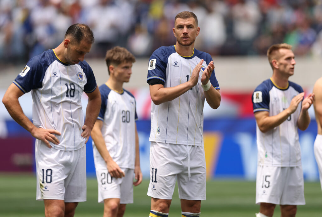 WM-Aus droht: Bitterer Abend für Schalke-Stars Dzeko und Katic